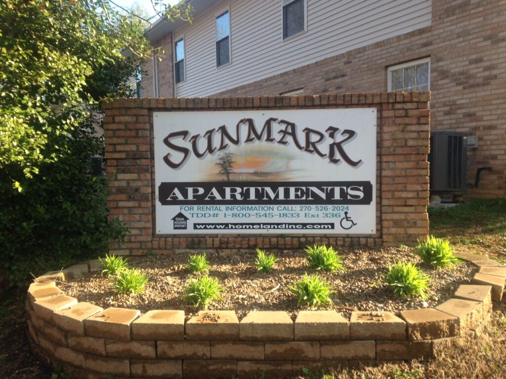 Foster Senior Homes – Homeland, Inc.